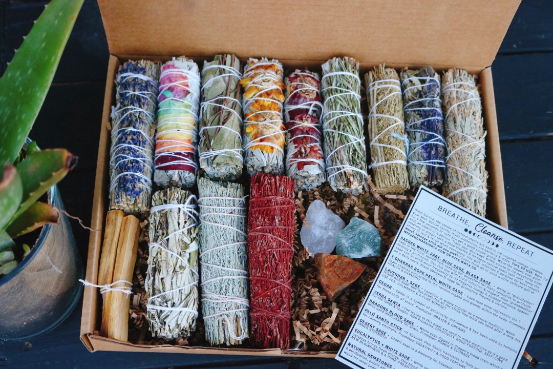 12 PIECE Sage Stick Set - Smudge Stick Gift Box With 8 Variety Sage ...