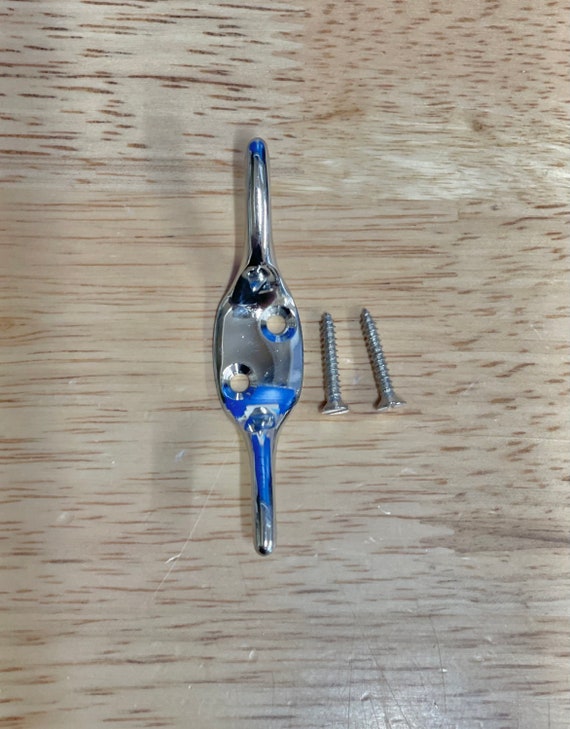 Annie And Her Speculum