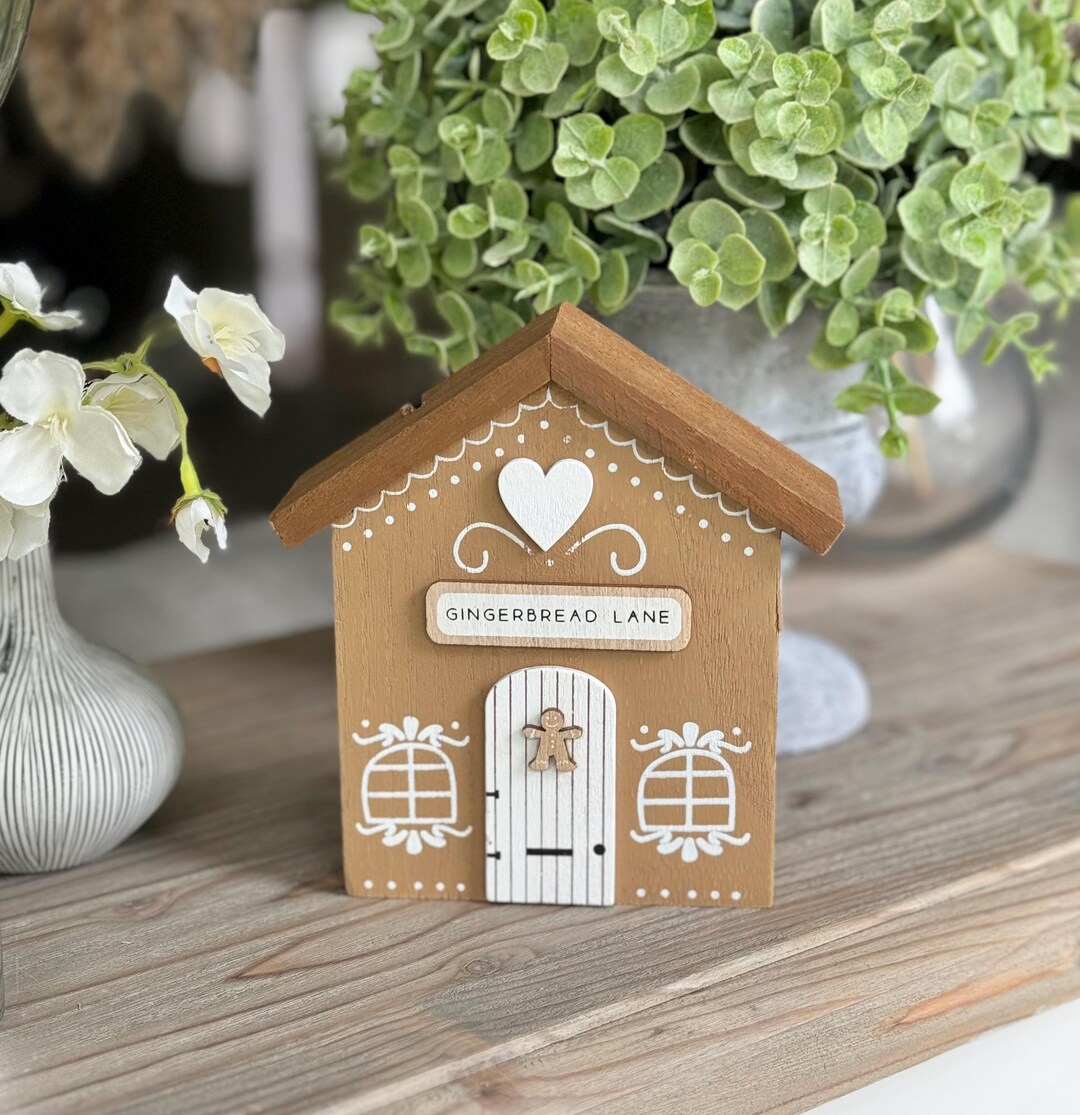 Wooden Gingerbread House - Etsy