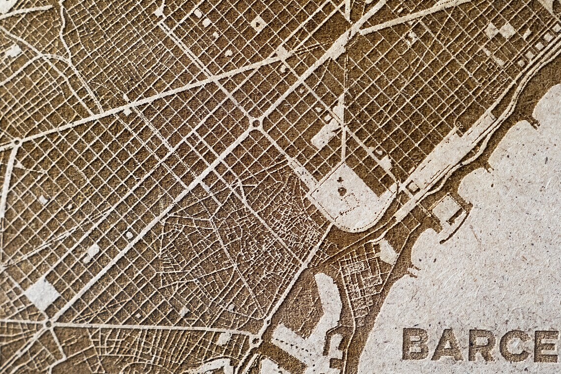 Woodcut Map of Any City Personalized With a Location Icon. - Etsy