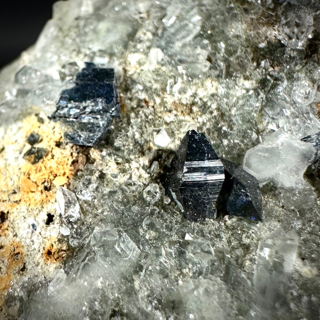 Anatase & Quartz on Matrix (pakistan) | Anatase Crystal, Terminated ...