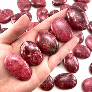 Rare Thulite Palm Stone norway Pink Thulite, Red Thulite, Thulite ...