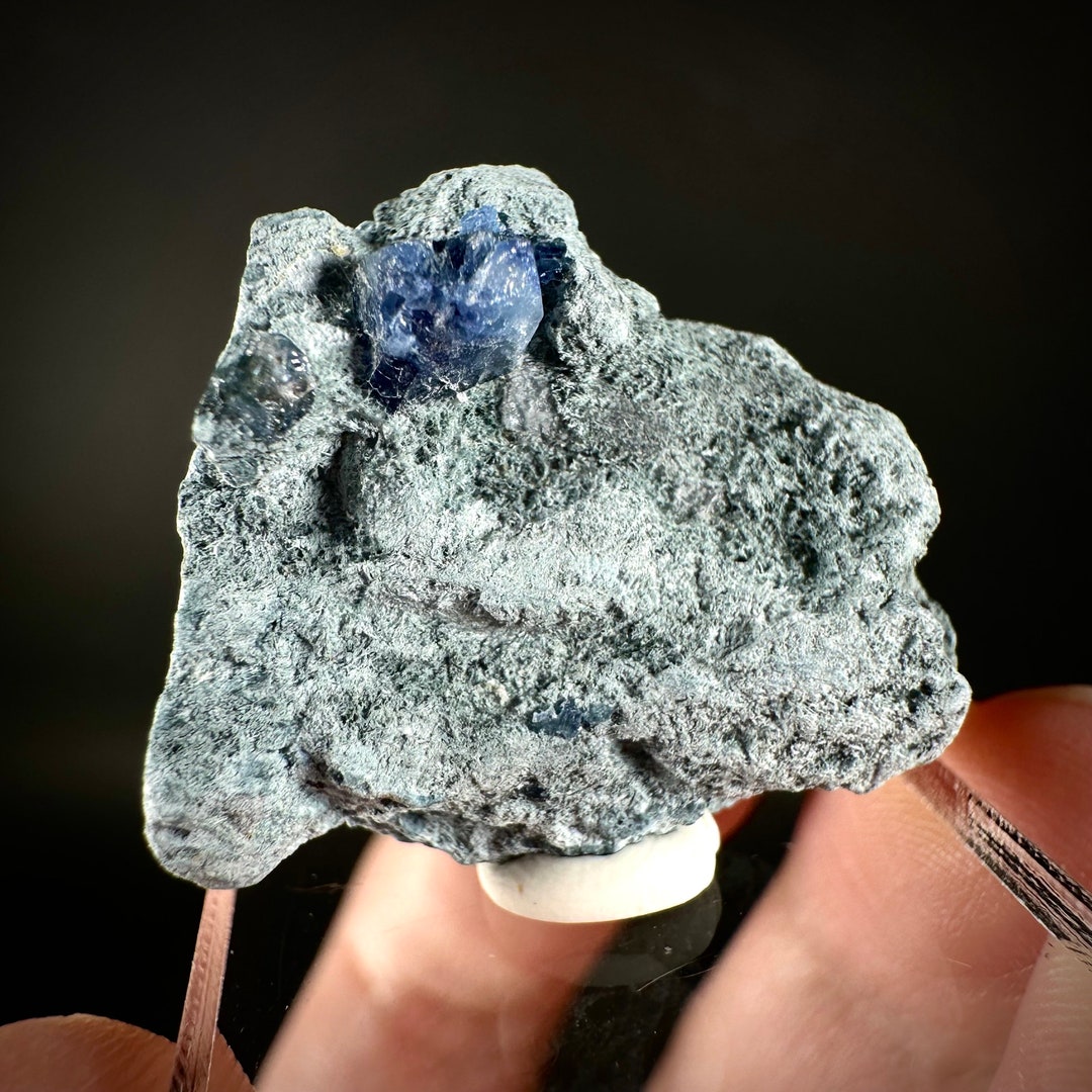 Rare! Benitoite (california, USA) | Benitoite Crystal, Natural Crystals ...