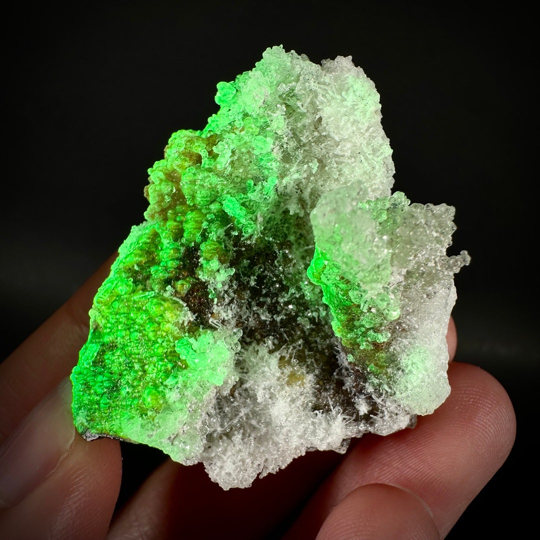 Hyalite Opal on Smoky Quartz namibia, UV Reactive Hyalite Opal, Smoky ...