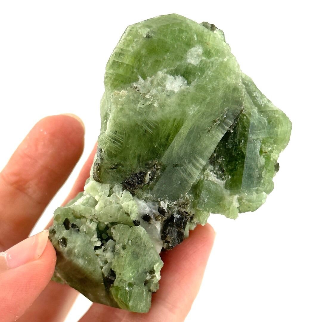 Diopside & Black Mica (afghanistan) | Chrome Diopside, Diopside ...