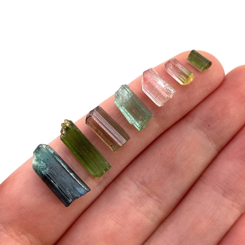 ONE Mini Elbaite Tourmaline pakistan Raw Tourmaline | Etsy