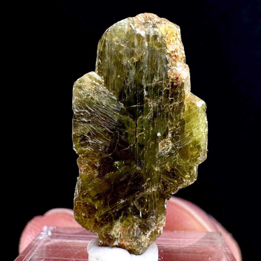 Chrysoberyl (madagascar) | Yellow Chrysoberyl Specimen, Raw Chrysoberyl ...