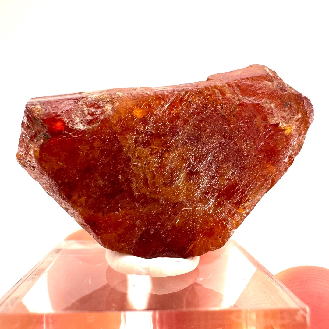 Rare! Scheelite (pakistan) | Natural Orange Scheelite, Raw Scheelite ...