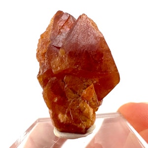 Rare! Scheelite (pakistan) | Natural Orange Scheelite, Raw Scheelite ...