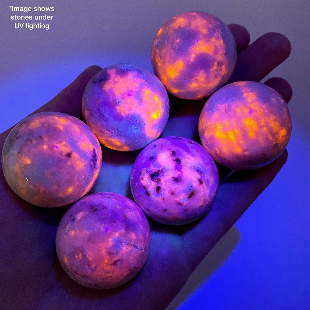Rare! Uv-reactive Hackmanite Sphere, Crystal Ball, Hackmanite Sphere ...