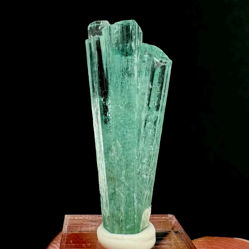 Beryl Crystal - Etsy
