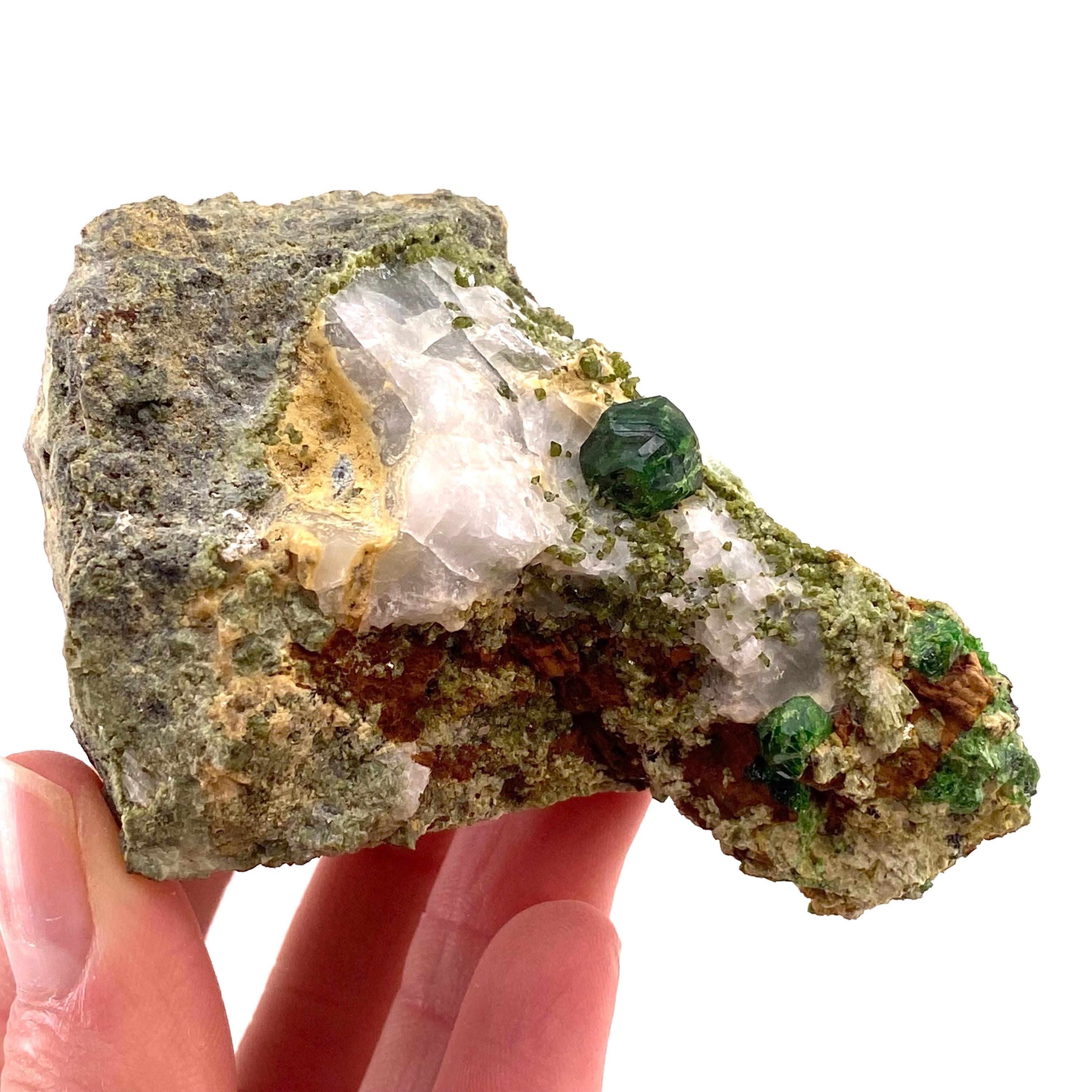 Demantoid Garnet & Diopside on Matrix (beiqeys Mountain) | Green Garnet ...