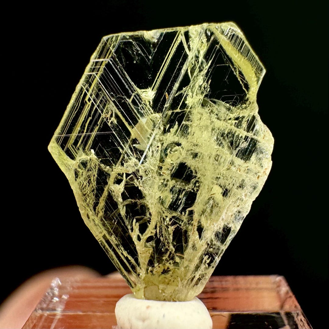 Chrysoberyl madagascar Yellow Chrysoberyl Specimen, Raw Chrysoberyl ...