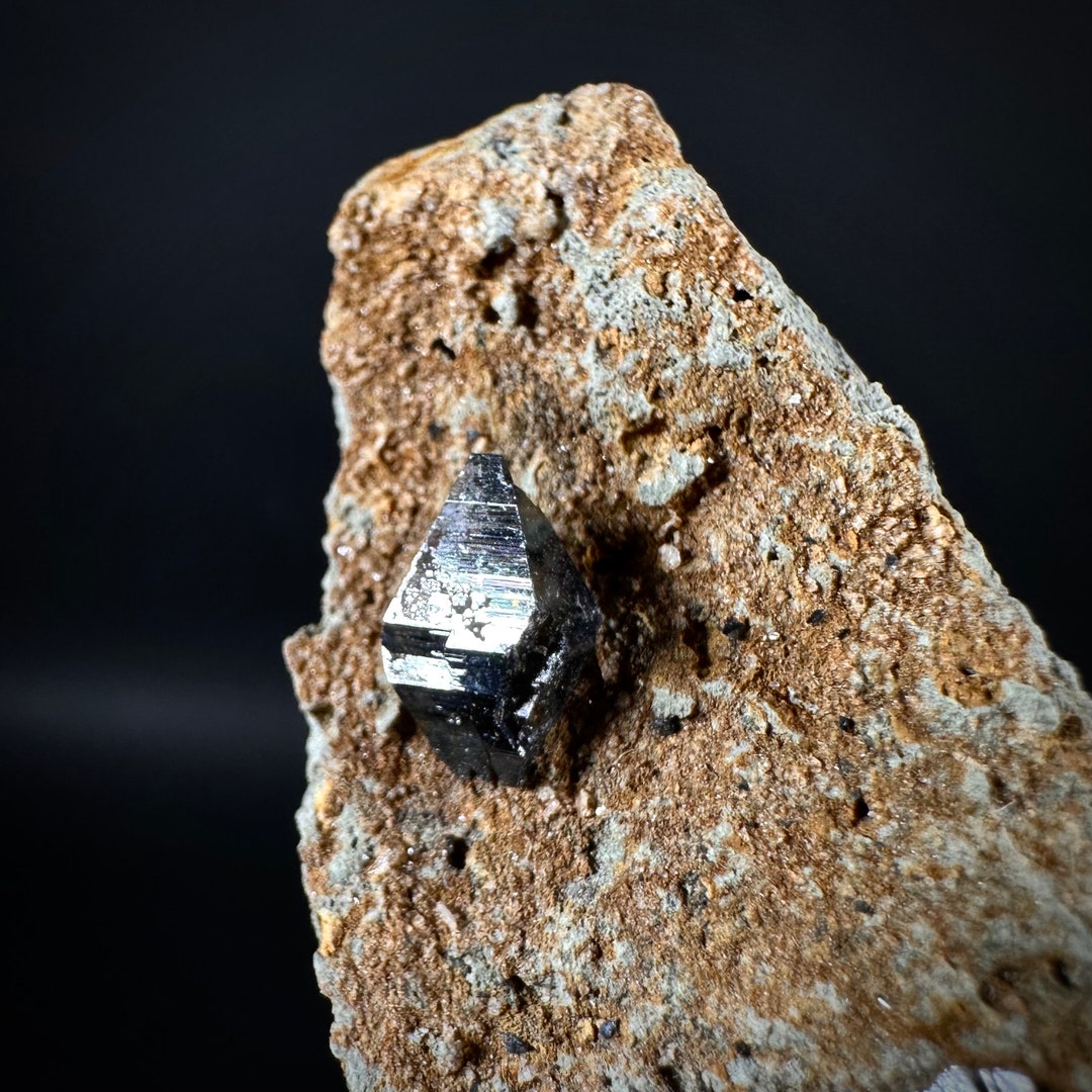 Anatase on Matrix (pakistan), Anatase Crystal, Terminated Anatase ...