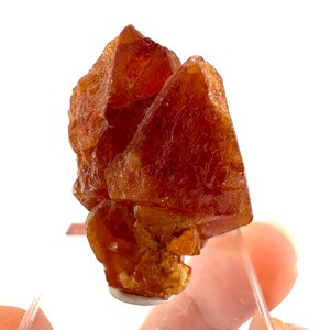 Rare! Scheelite (pakistan) | Natural Orange Scheelite, Raw Scheelite ...