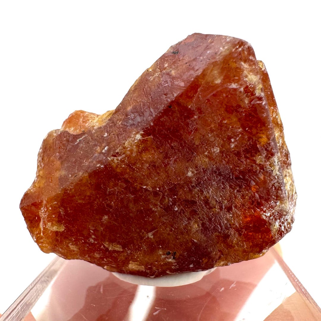 Rare! Scheelite (pakistan) | Natural Orange Scheelite, Raw Scheelite ...