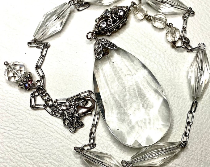 SEE CLEARLY NOW Vintage Crystal Resin Paste Pendant - Etsy