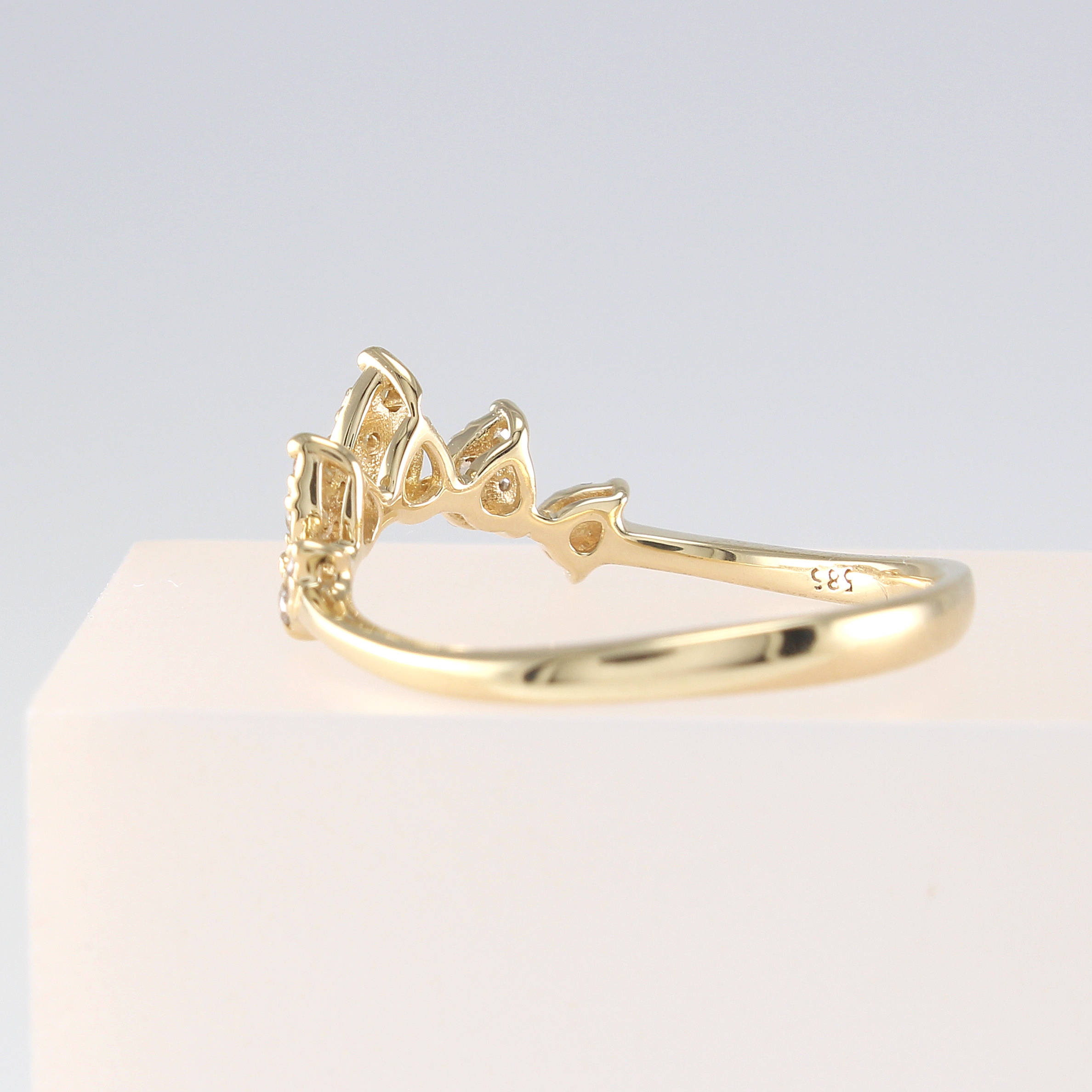 Diamond Curved Ring Diamond Cluster Ring Curved Diamond - Etsy