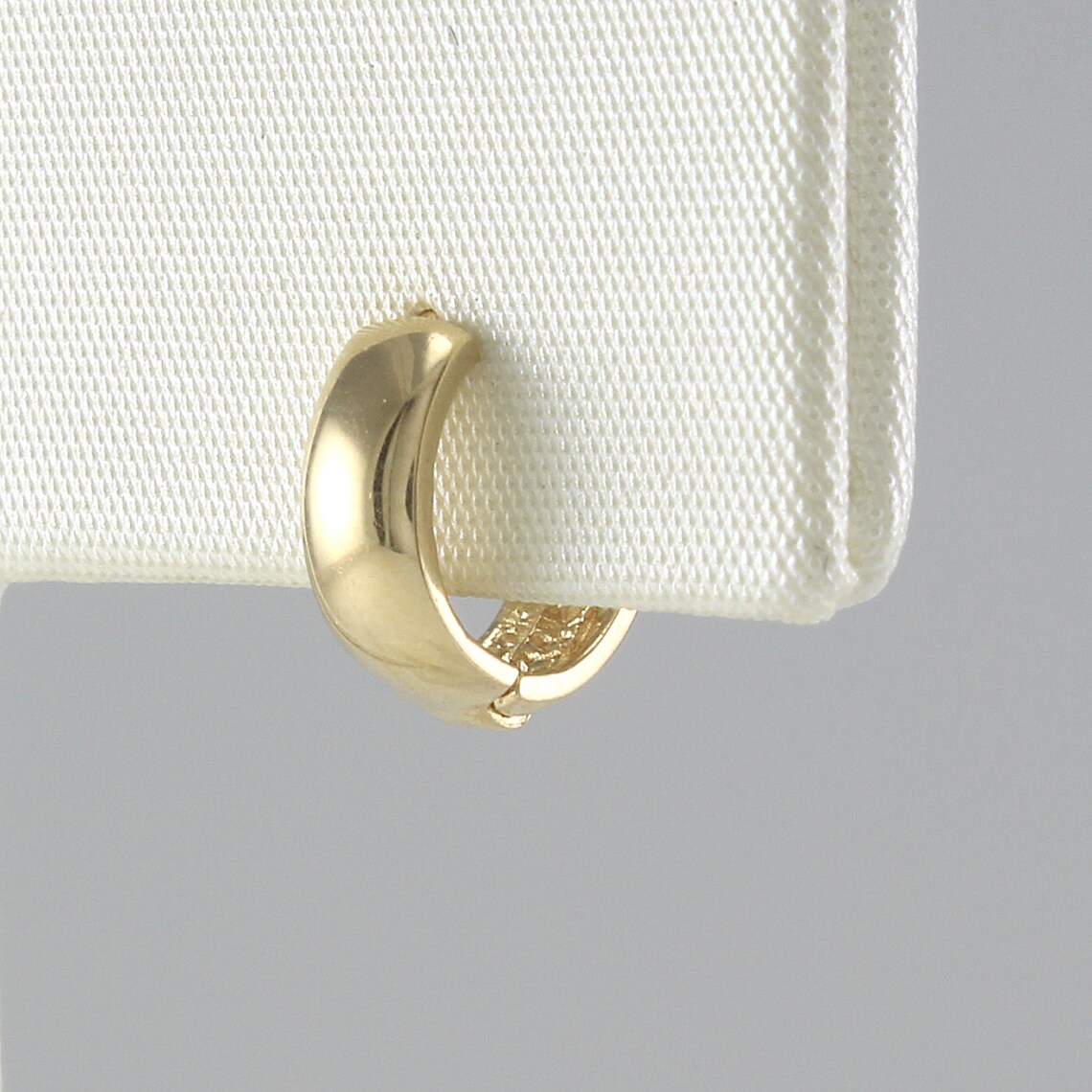 14K 8mm Solid Gold Huggie Hinged Hoop Earring, Huggie Hoop, Gold Huggie ...