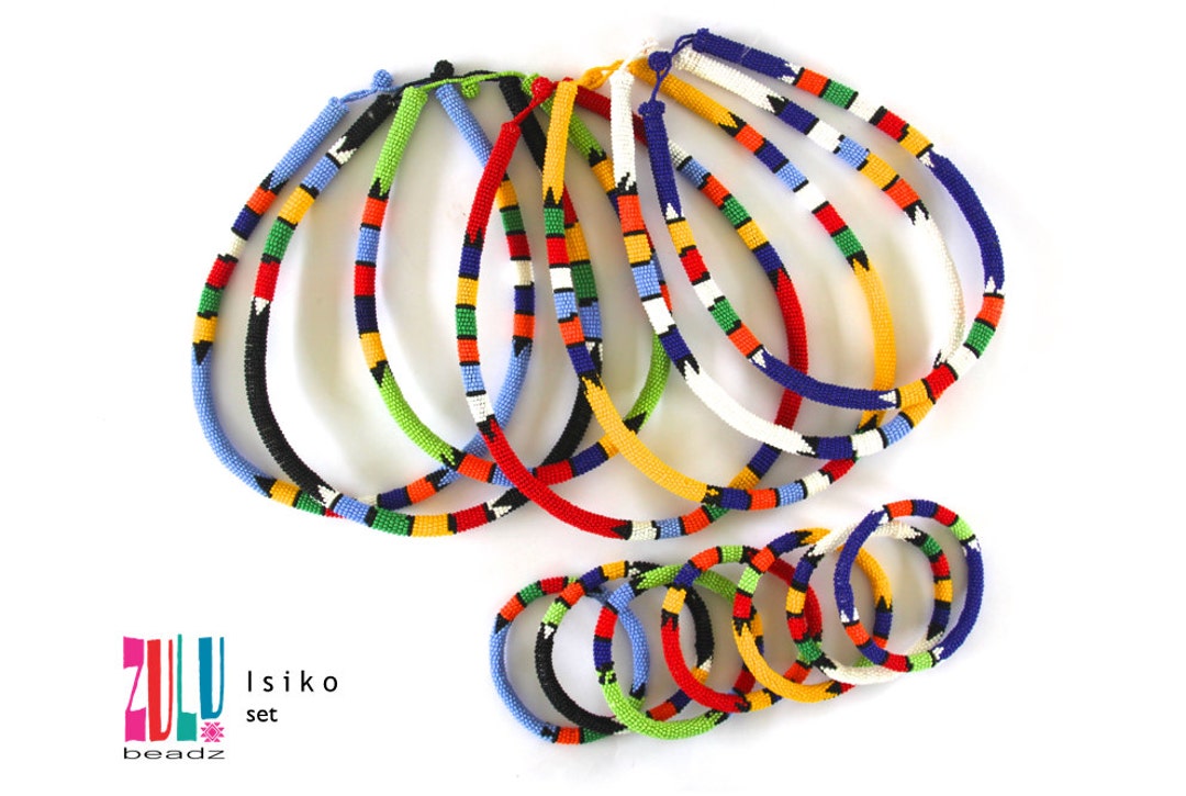 ISIKO - Zulu Traditional Beaded Set of Necklace and Bracelet - Etsy