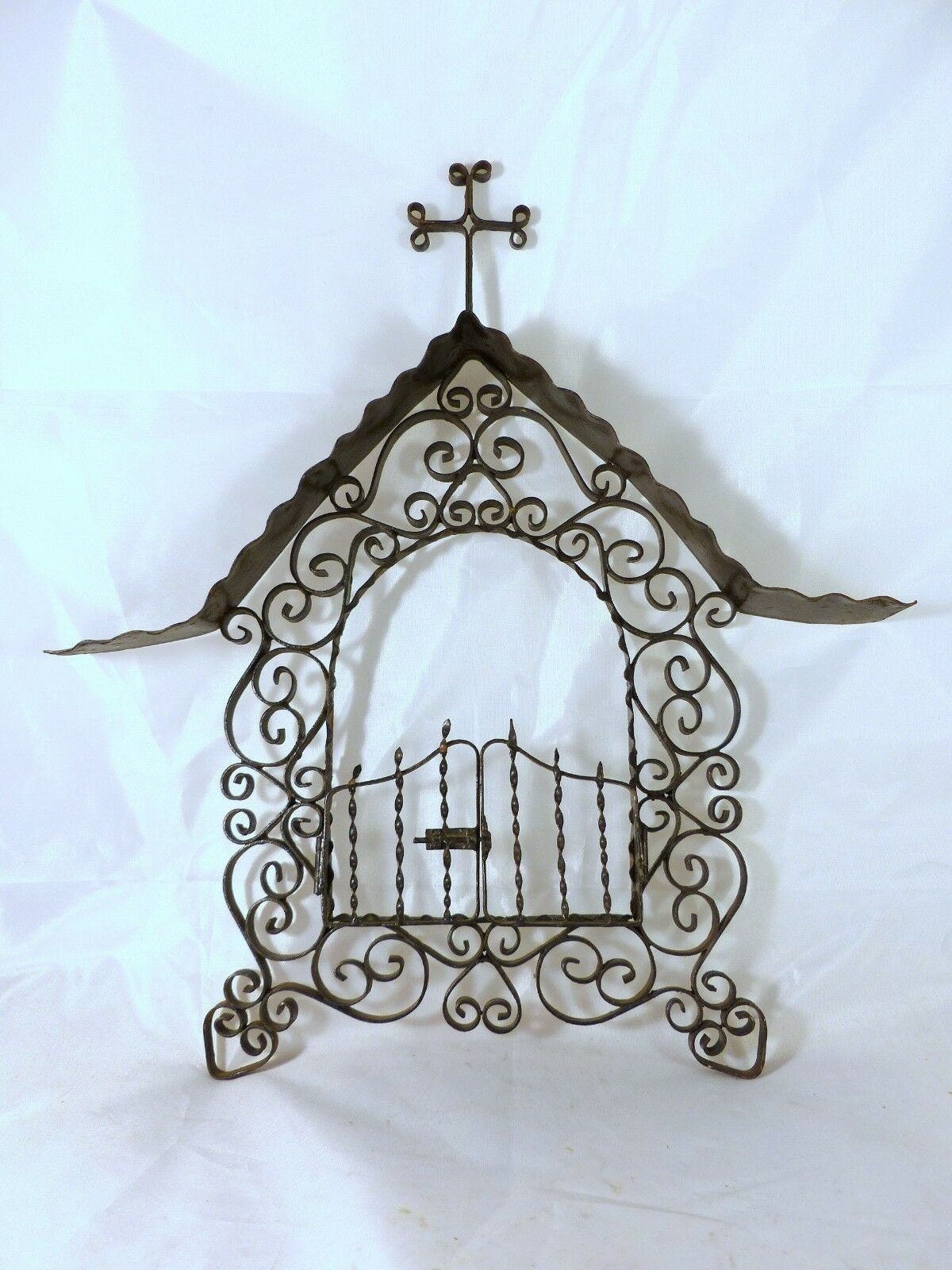 Fantastic Vintage Church Cemetery Facade Frontside Metal Frame - Etsy