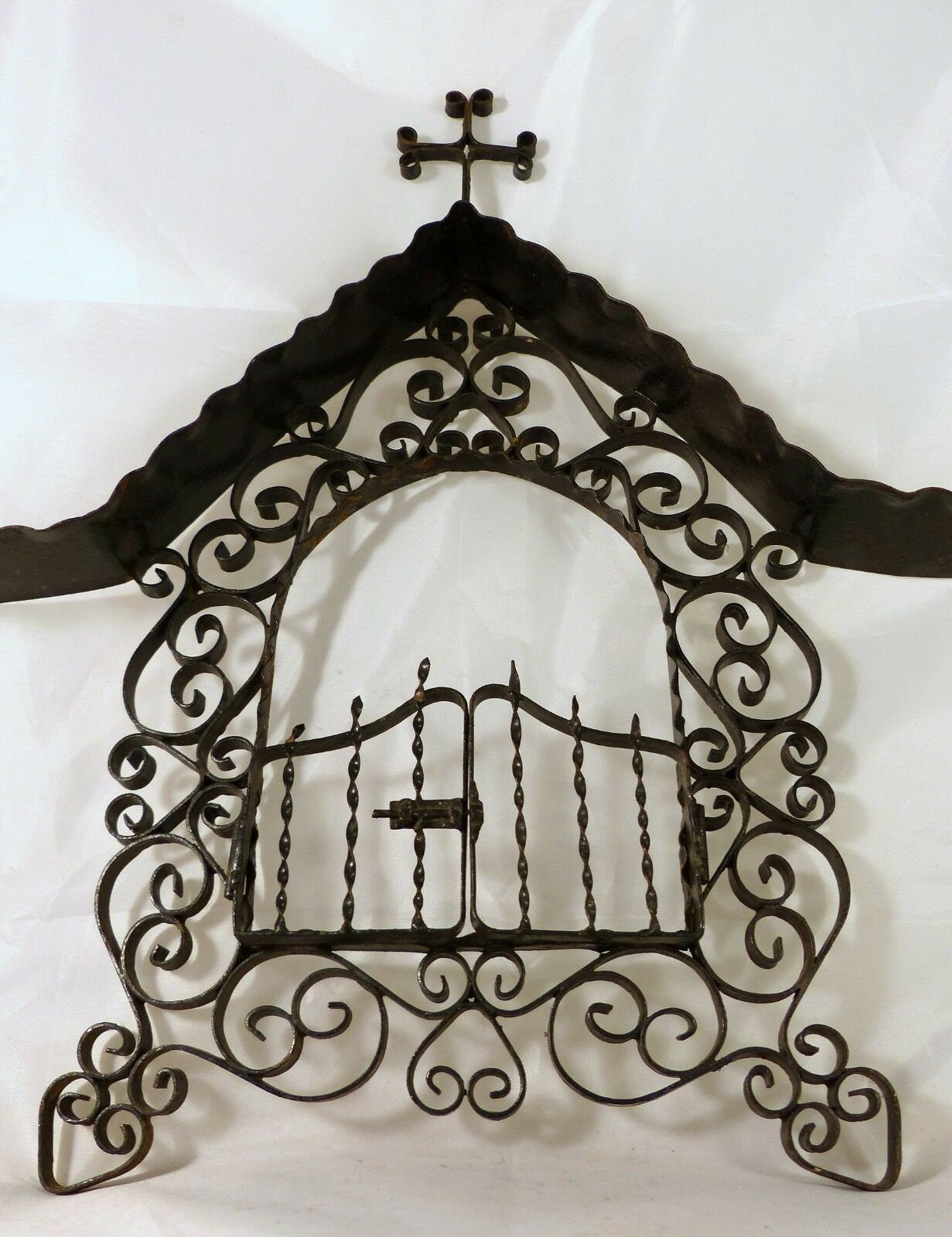 Fantastic Vintage Church Cemetery Facade Frontside Metal Frame - Etsy