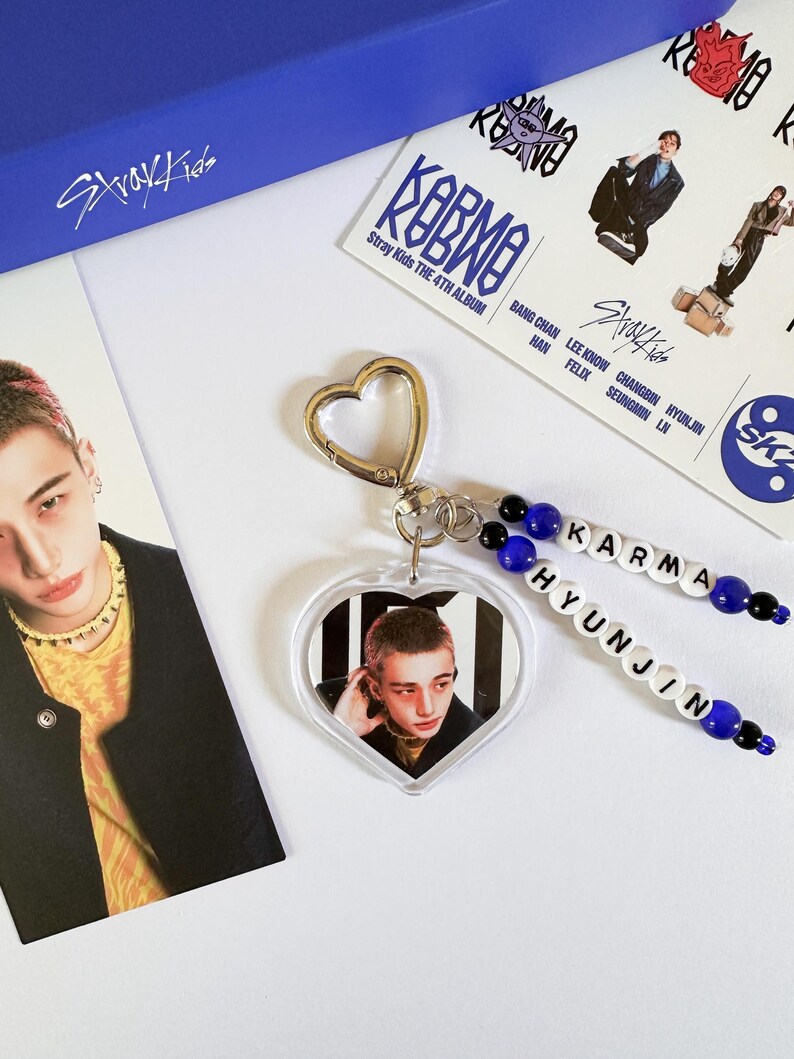 Stray Kids Karma Keychains | Skz Bias Keychains | Acrylic Heart Photo ...