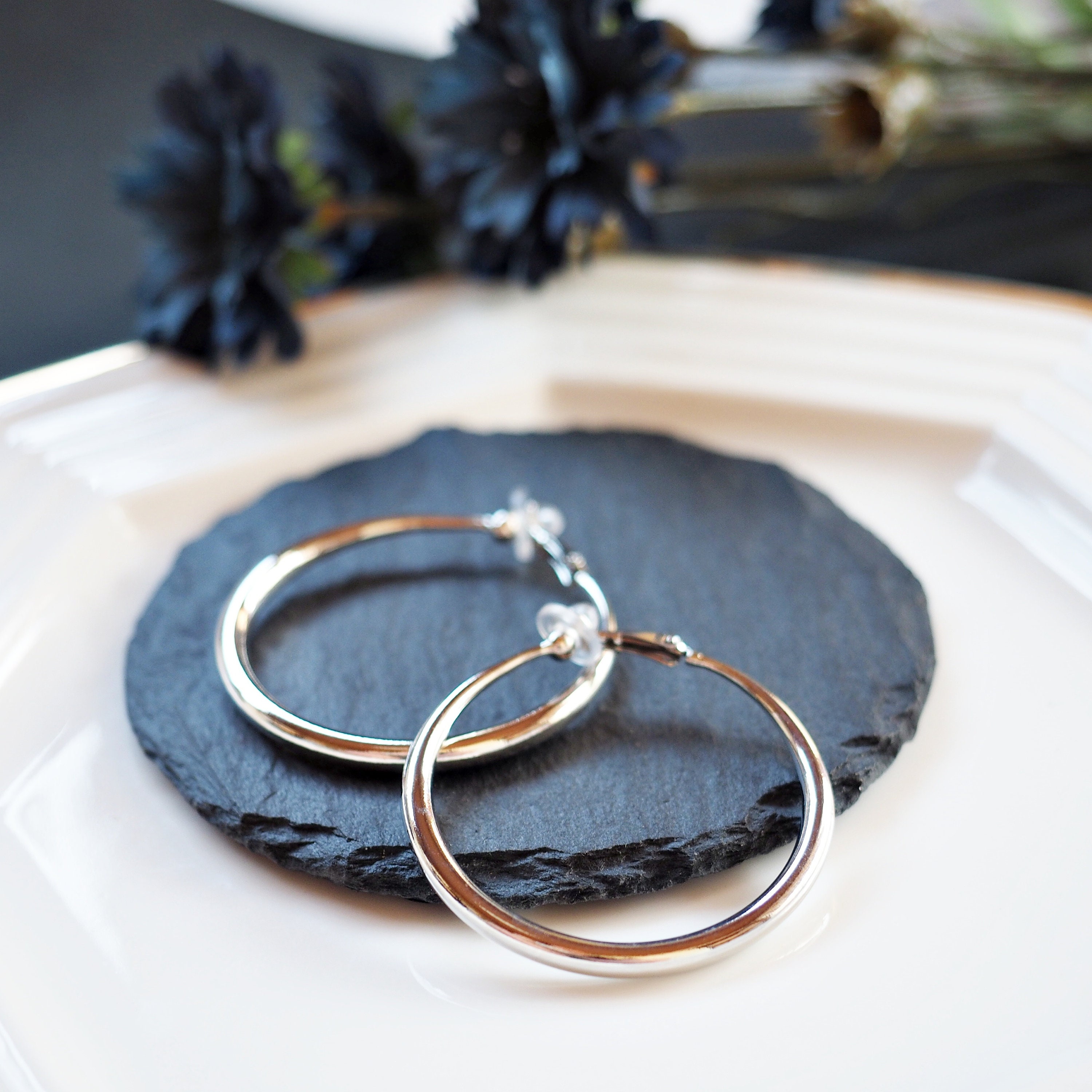 Shekou ring in earrings store