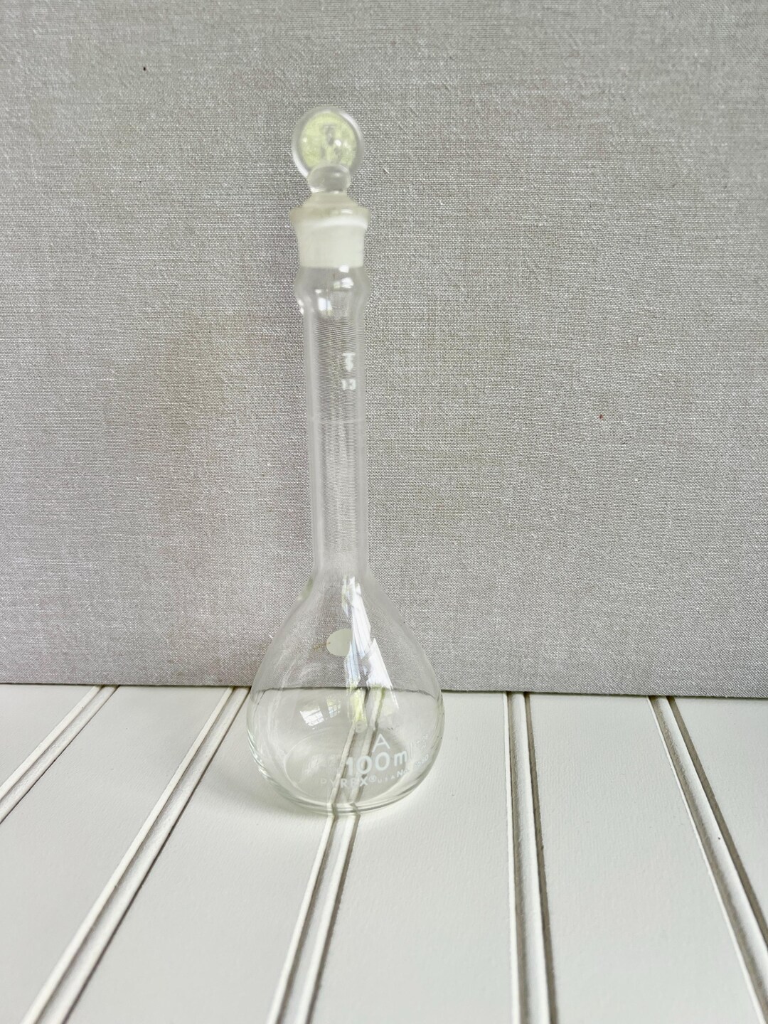 Vintage Lab Glass, Volumetric Round Bottom Pyrex Flask, 100 Ml With ...