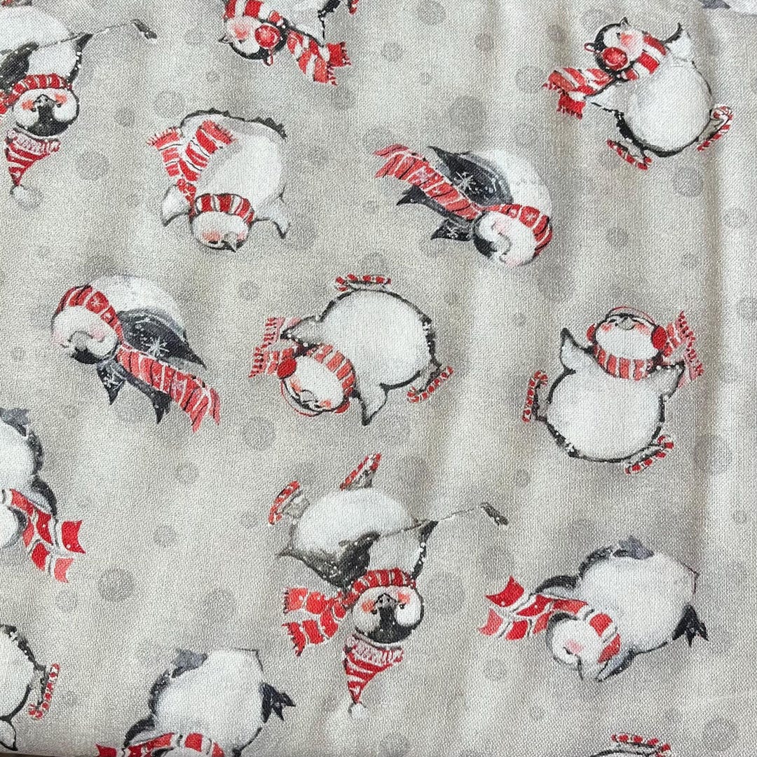 Polka Dot Penguins by Springs Creative. Cut off the Bolt. 100% Cotton ...
