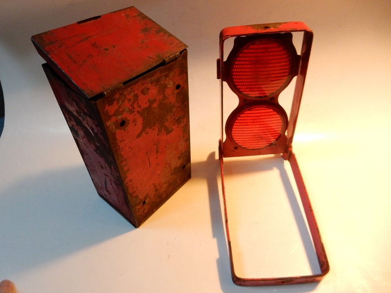 Grote Flameless Flare With Box - Etsy