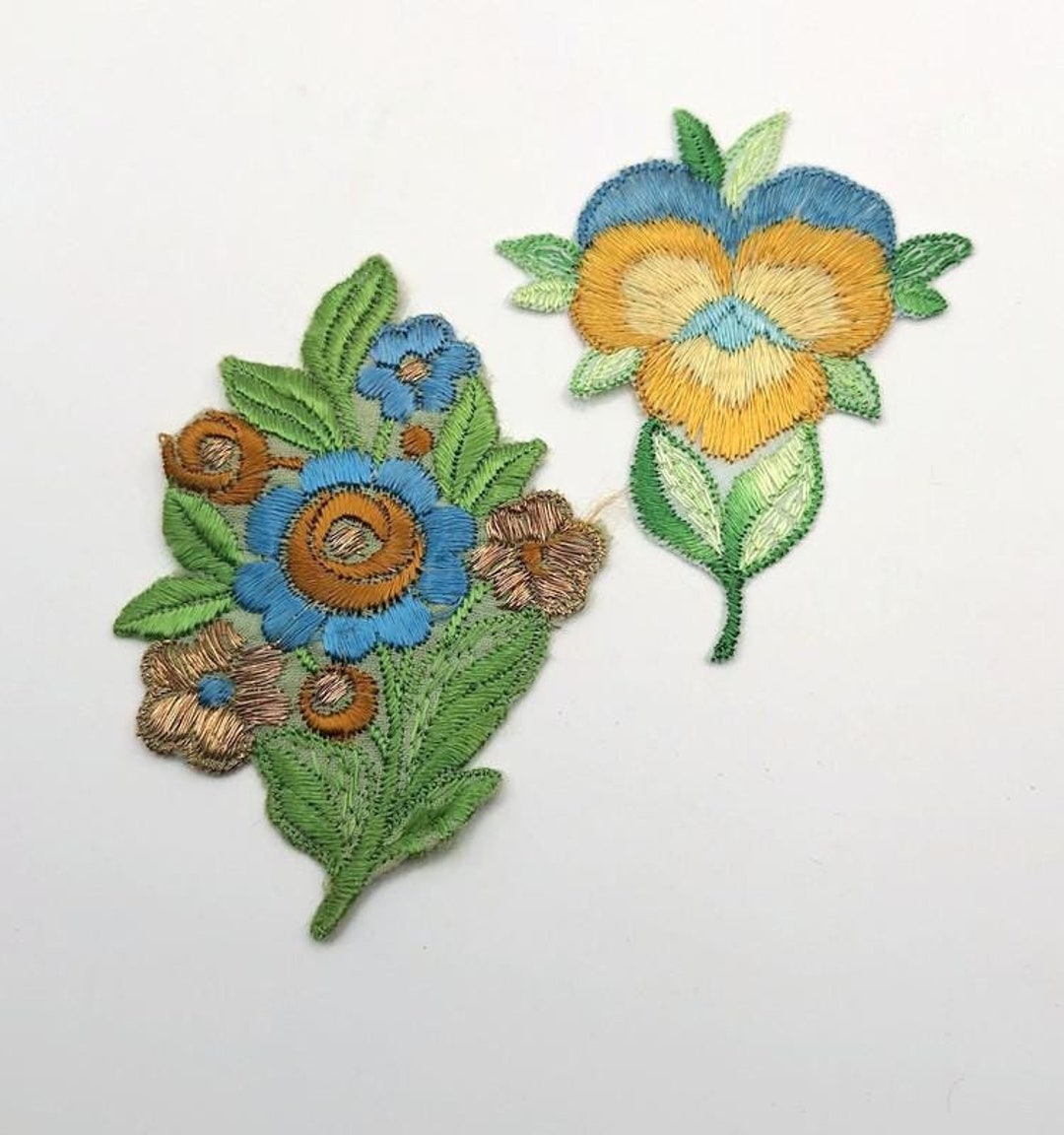 2 Pretty Embroidered Flower Appliques Blue With Green and Yellow and ...