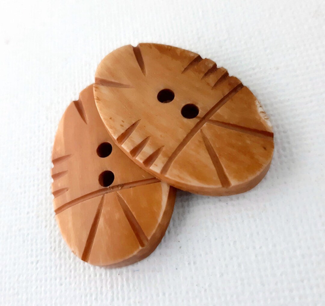 2 Carved Horn Oval Buttons ,large Chunky, African Style for Leatherwork ...