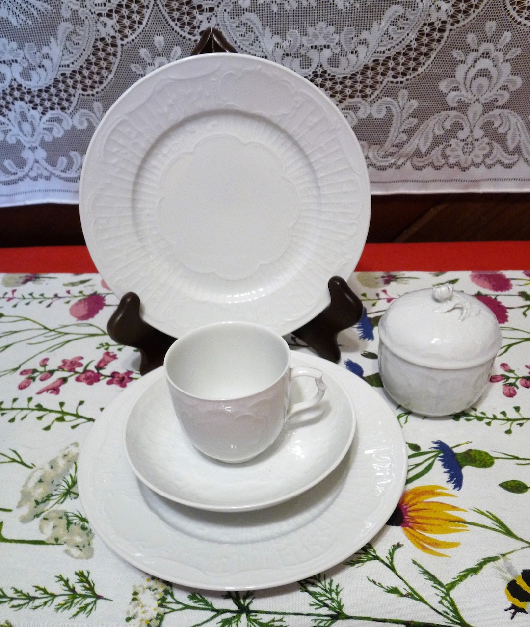 KPM Berlin, Germany - ROCAILLE Pattern - CHOICE - White 3pc Breakfast ...