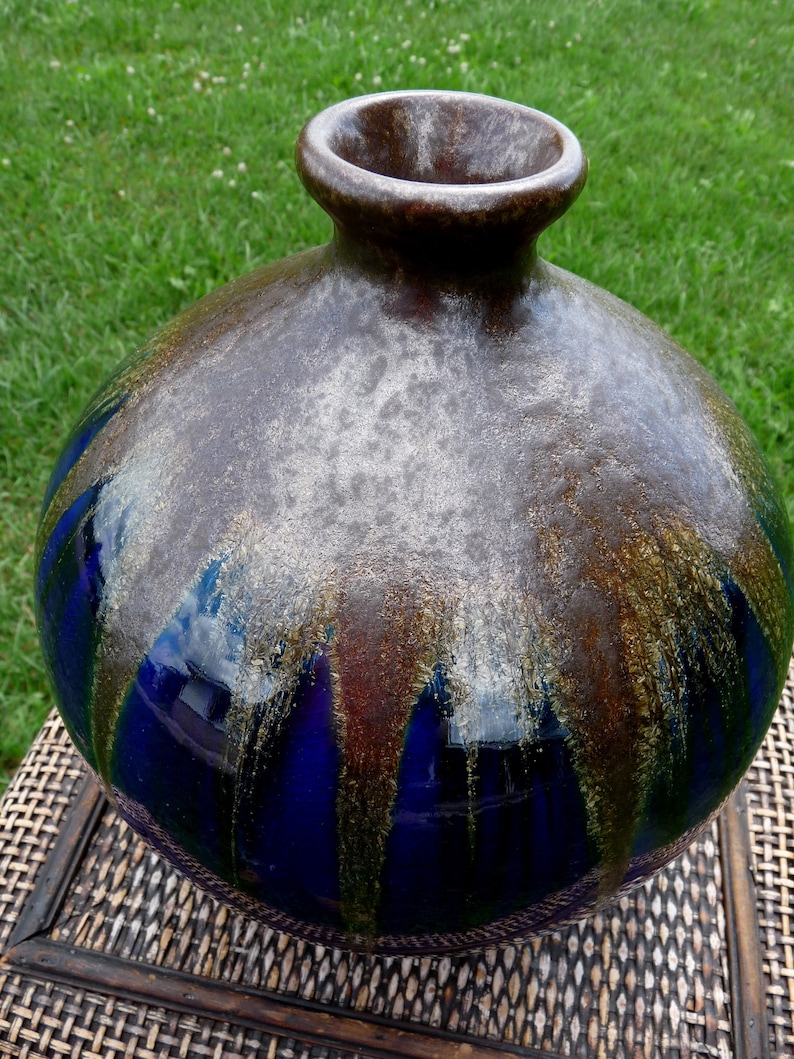 Modern Unsigned Studio Art Pottery LARGE Cobalt Blue Bulbous Ball ...
