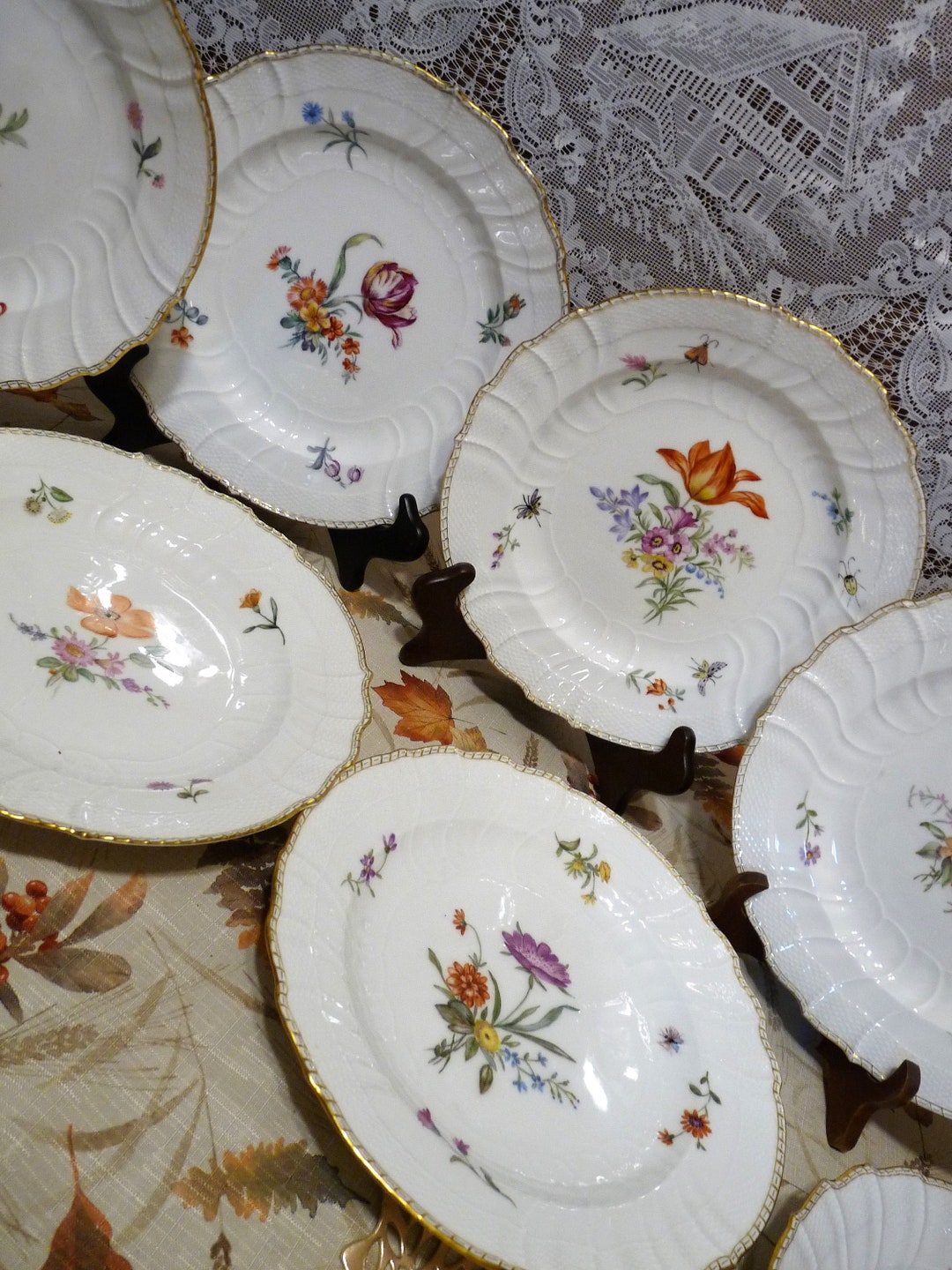 KPM Berlin Neuosier Form Hand-painted Botanical Dresden FLOWERS - LOT 8 ...