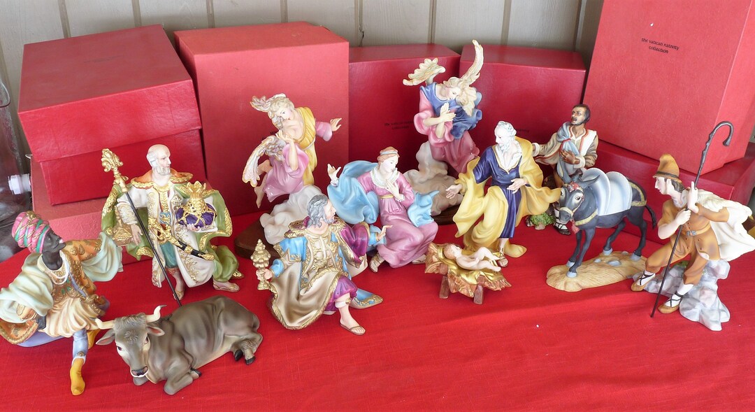 Franklin Mint SET CHOICE: Hand Colored Fine Porcelain Bisque NATIVITY ...