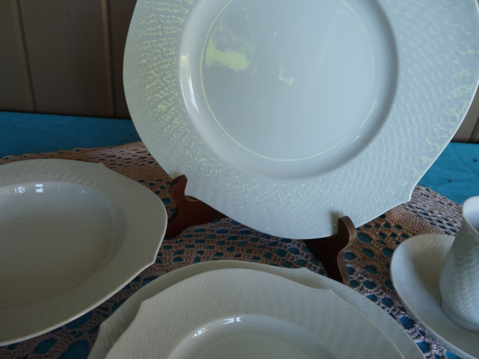 Meissen Germany Signed Weifs wave White Shape Waves Relief ONE 6pc ...