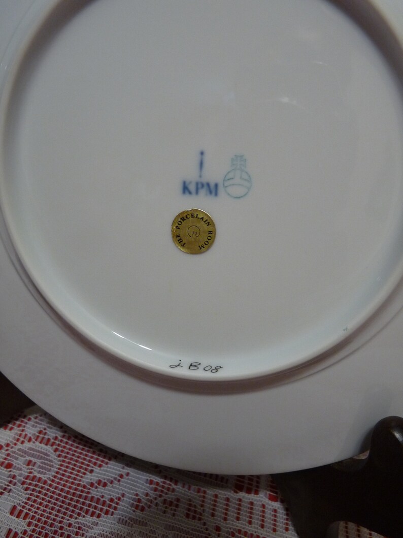 KPM Berlin, Germany - Choice: ARKADIA JEWEL - 24k Gilded Gold ...
