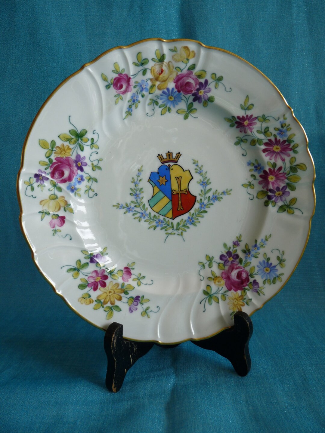 Lot of Two (2) Dresden ARMORIAL CREST Coat of Arms PLATES With ...