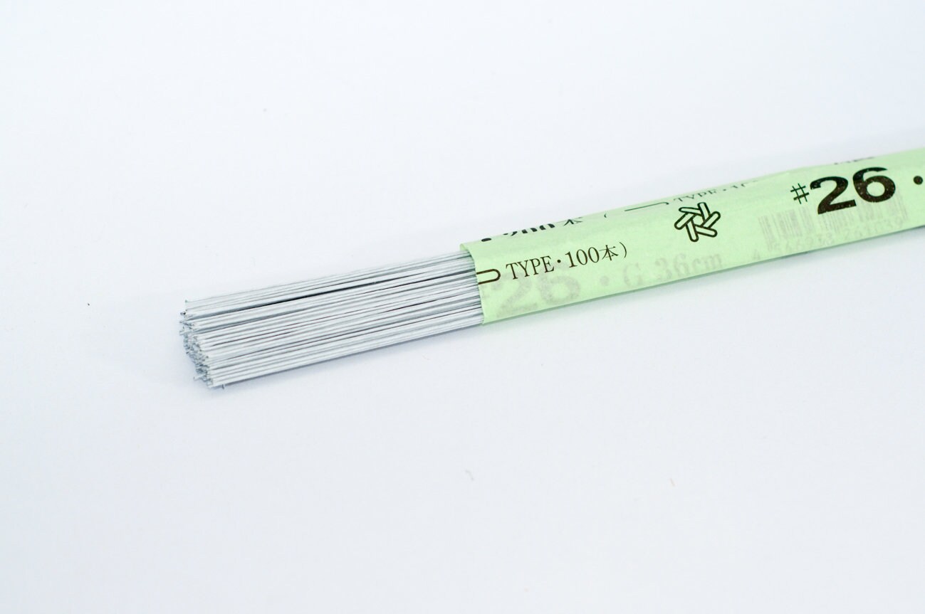 28 gauge Japanese wire white and green florist. Packing 10 | Etsy