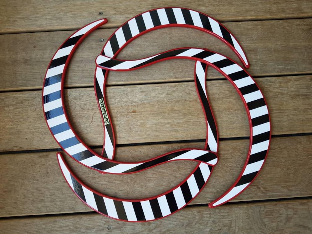 Buugeng Black and Withe Chose Your Shape and Edge Color Flow Toy.round ...