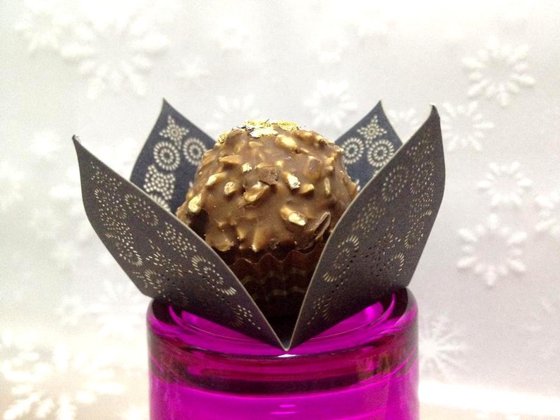 Filigree Truffle Paper Wrappers Wedding Candy Paper Holder Laser Cut ...