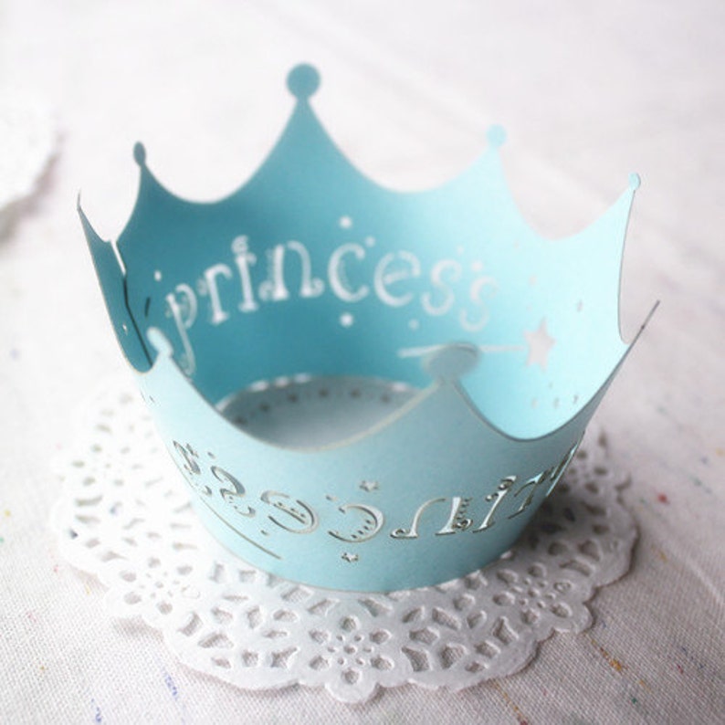 Princess Crown Cupcake Wrappers Black Princess Castle Cupcake Wrapping ...