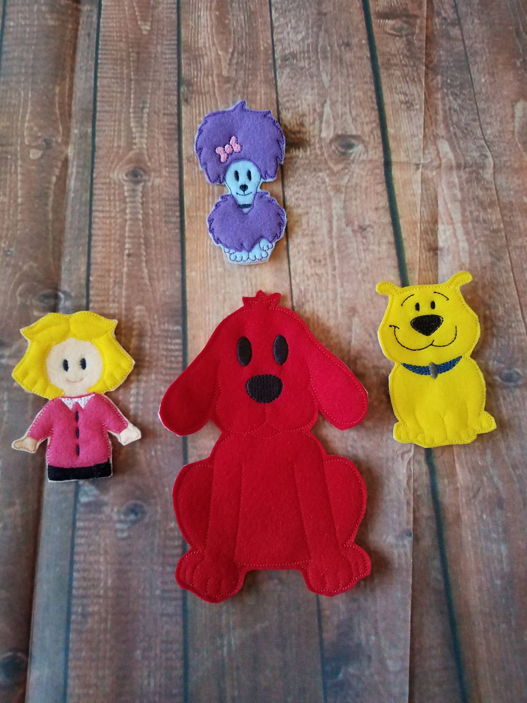 Big Red Dog Inspired Finger Puppets - Etsy
