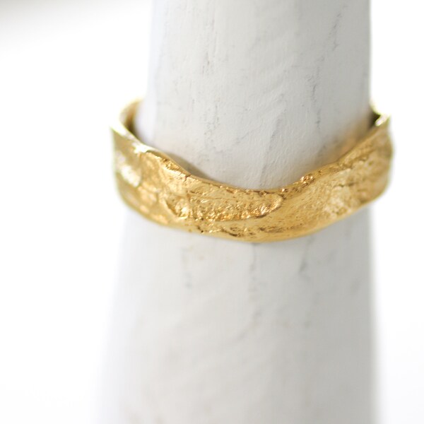 Rustic Wedding Ring - Etsy