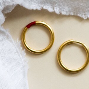 Dainty Gold Ring With Red String - Etsy