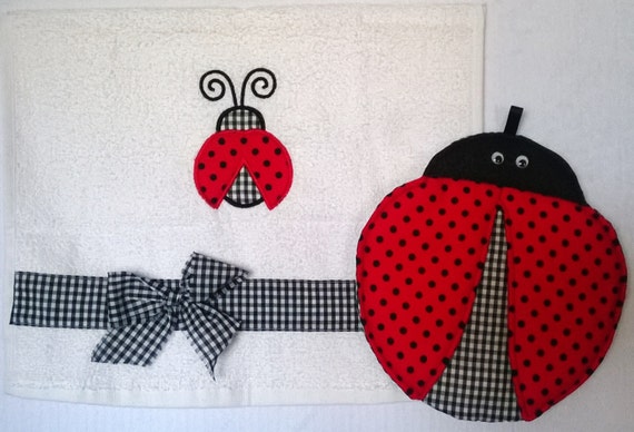 Items similar to Ladybug 2 Piece Kitchen Set on Etsy