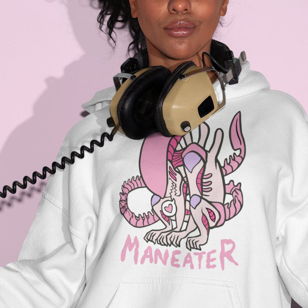 Xenomorph Shirt Hoodie (pink Xenomorph) Xenomorph Alien, Xenomorph Art ...