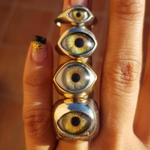 DREAMY GREEN COLOR Silver Prosthetic Eye Jewelry, Statement Signet Evil Eye Ring, Memento Mori ...